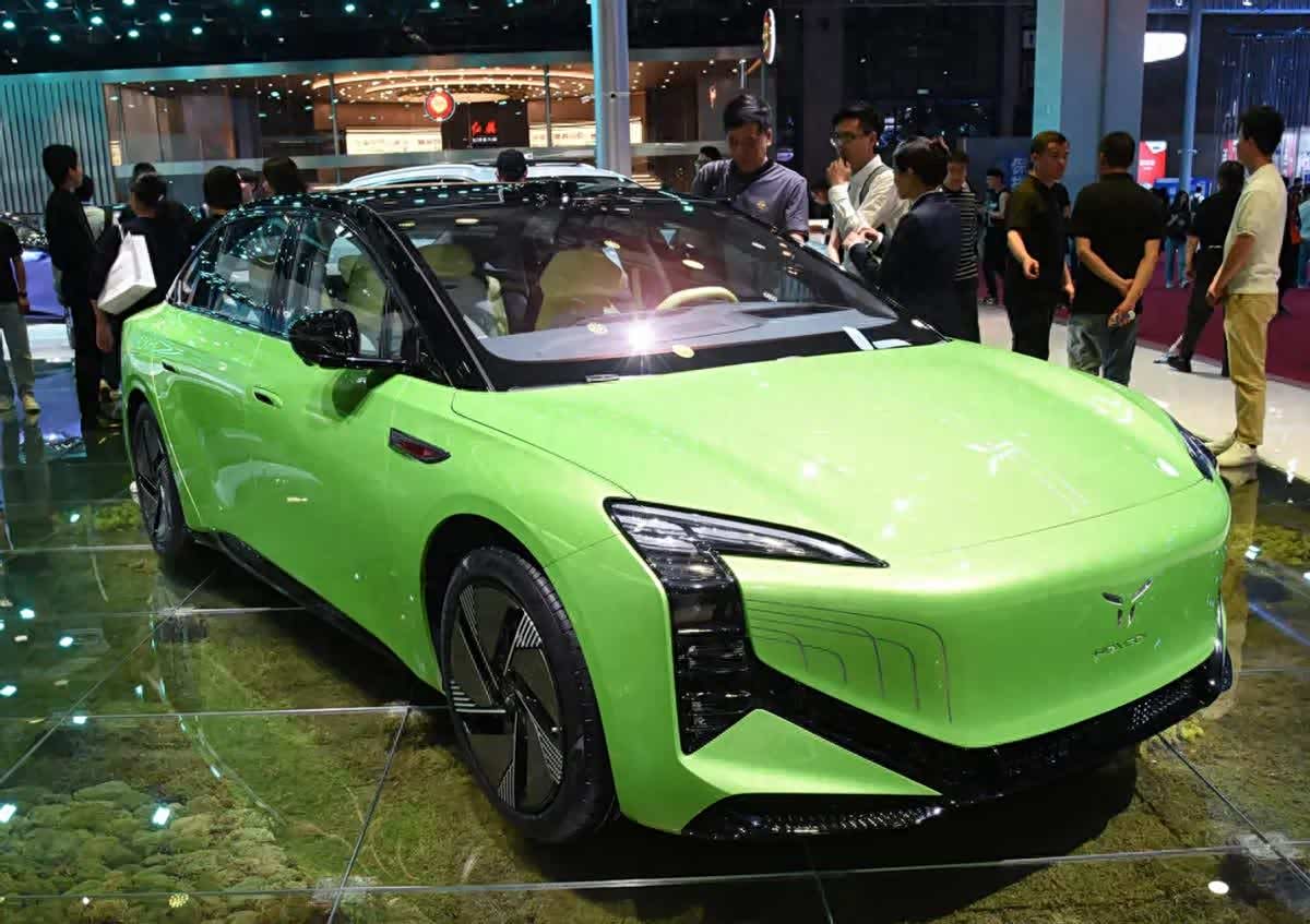 红旗E001年底正式上市，搭载双电机驱动_车家号_发现车生活_汽车之家