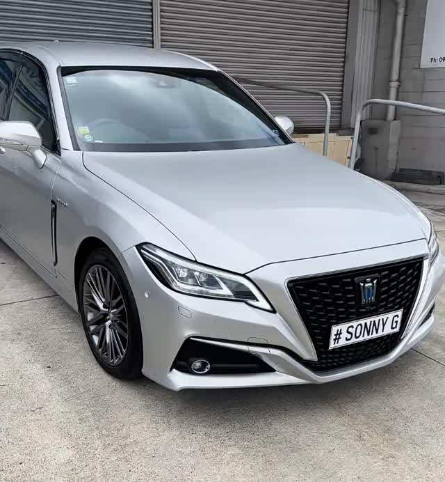 最美丰田！第15代丰田皇冠在国内停产，2.0T+8AT操控超越宝马5系_车家号_发现车生活_汽车之家