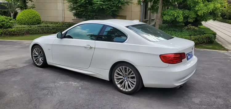 【文章】十多年过去，他还在坚守宝马E92 335i！老宝马的魅力这么大！_车家号_汽车之家