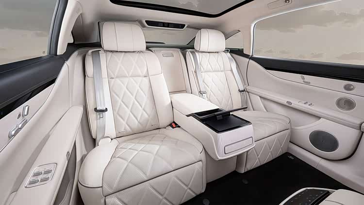 享界S9内饰官图发布，内部的气场确实很强，采用电子后视镜_车家号_发现车生活_汽车之家