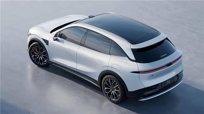 不用担心孩子无聊了，极氪7X后排太全面了_车家号_发现车生活_汽车之家