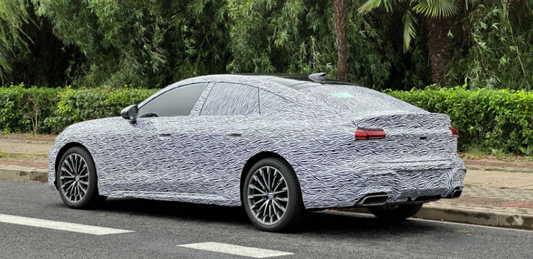 上汽奥迪A5L路试曝光，原版引入，升级第五代EA888 Evo发动机！_车家号_发现车生活_汽车之家