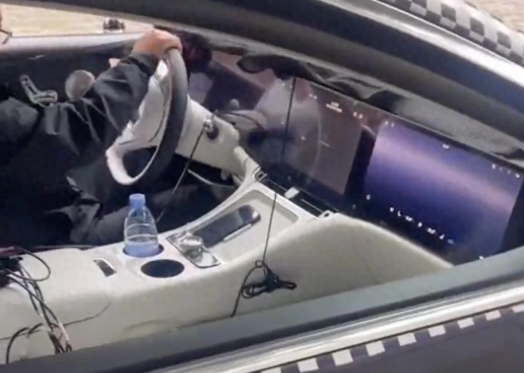 竞品锁定迈巴赫S级 尊界S800官图曝光 或明年上半年上市_车家号_发现车生活_汽车之家