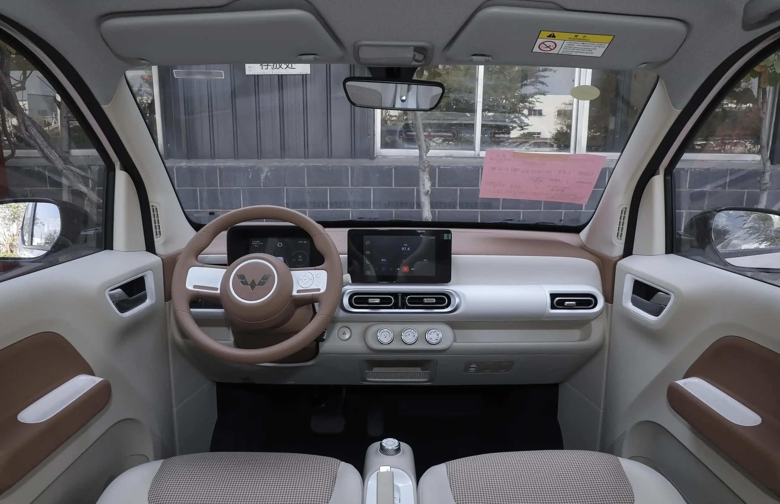 2024款五菱宏光MINIEV马卡龙上市，续航215公里，售价4.68万元_车家号_发现车生活_汽车之家