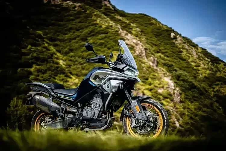 54980元起售，春风800MT劲敌无极DS900X上市_车家号_发现车生活_汽车之家