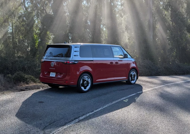 致敬经典T1！大众ID.Buzz亮点解析：5/7座可选，续航423km_车家号_发现车生活_汽车之家