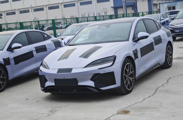 新款海豹EV实车现身，增激光雷达+紫色涂装，内饰看齐海狮07EV_车家号_发现车生活_汽车之家