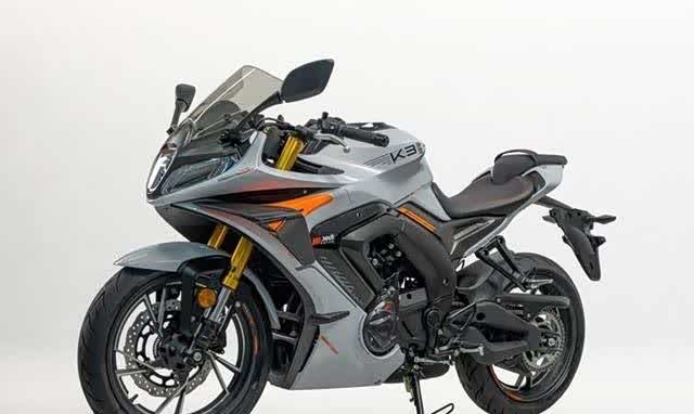 春风700MT与675NK惊艳登场，阿春是否即将强势崛起？_车家号_发现车生活_汽车之家