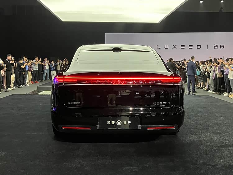 【文章】尊界S800：24小时订单达2108台！网友：有钱人的快乐我想象不到_车家号_汽车之家