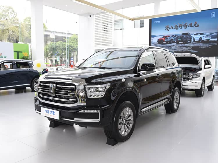 非承载式车身+透明底盘，坦克500Hi4-T配2.0T混动+9AT，油耗2.06L_车家号_发现车生活_汽车之家