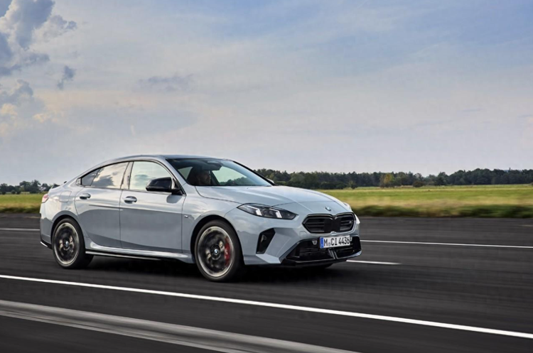 宝马M235L国产，入门级高性能轿跑，竞争奔驰AMG A 35 L_车家号_发现车生活_汽车之家