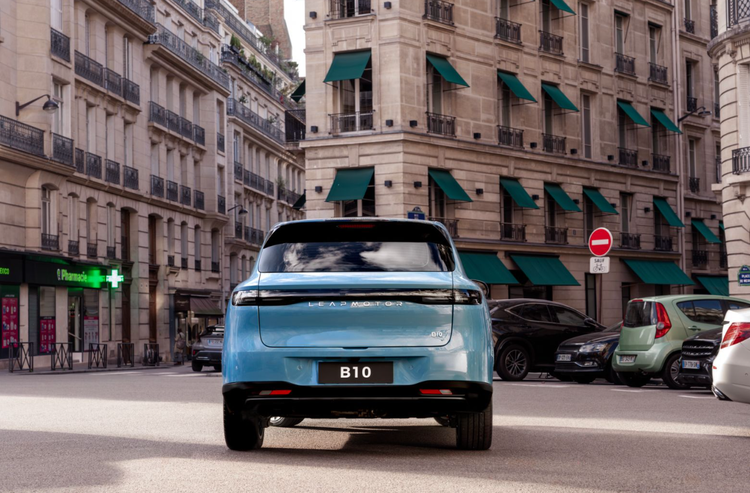 【文章】零跑B10参数曝光：激光雷达+600km续航，2024国际CMF设计奖加持_车家号_汽车之家