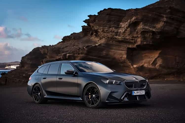 宝马G99 M5 Touring正式发布，性能瓦罐再添一员猛将！_车家号_发现车生活_汽车之家