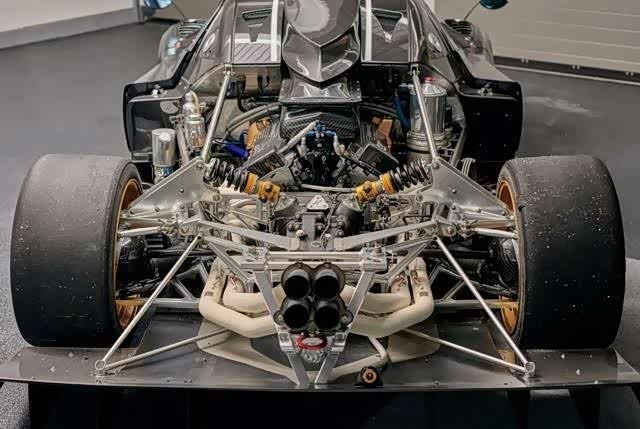 价值百万美元却不让上路？十分之一稀有的帕加尼ZondaR_车家号_发现车生活_汽车之家