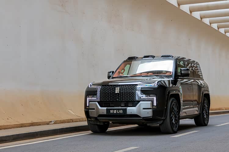 快、准、稳，仰望U8智驾从高速到城市无缝衔接_车家号_发现车生活_汽车之家