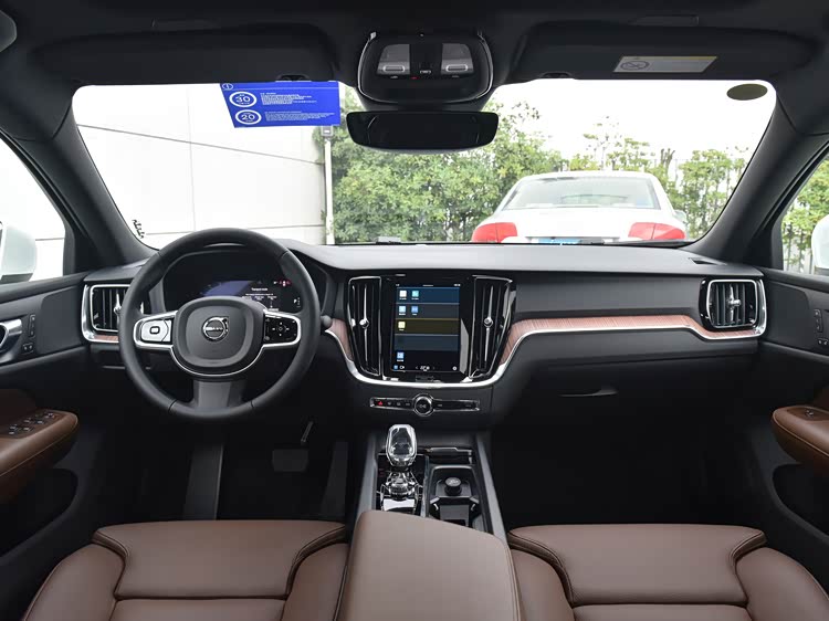 沃尔沃S60：全系2.0T+48V轻混动力，时尚与商务的融合_车家号_发现车生活_汽车之家