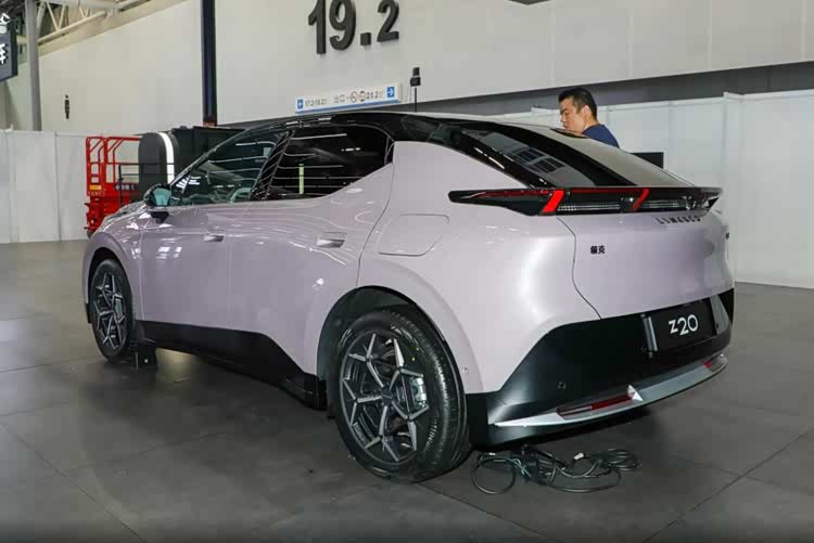 领克Z20，入门340马力的电动小钢炮，后备箱容积如何？_车家号_发现车生活_汽车之家