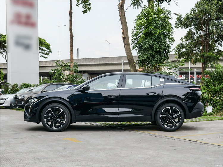 【文章】东风标致新款408X官图发布，7月12日上市，竞争雪铁龙凡尔赛C5 X_车家号_汽车之家