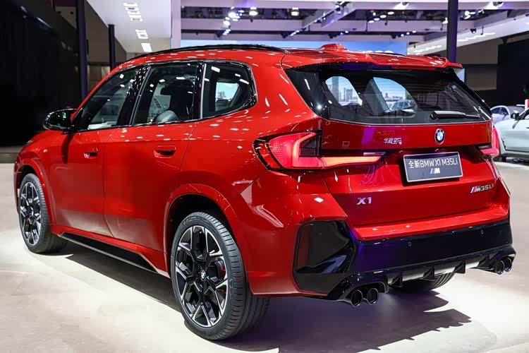 将于今年年内上市，全新国产宝马X1 M35Li粤港澳车展正式亮相_车家号_发现车生活_汽车之家