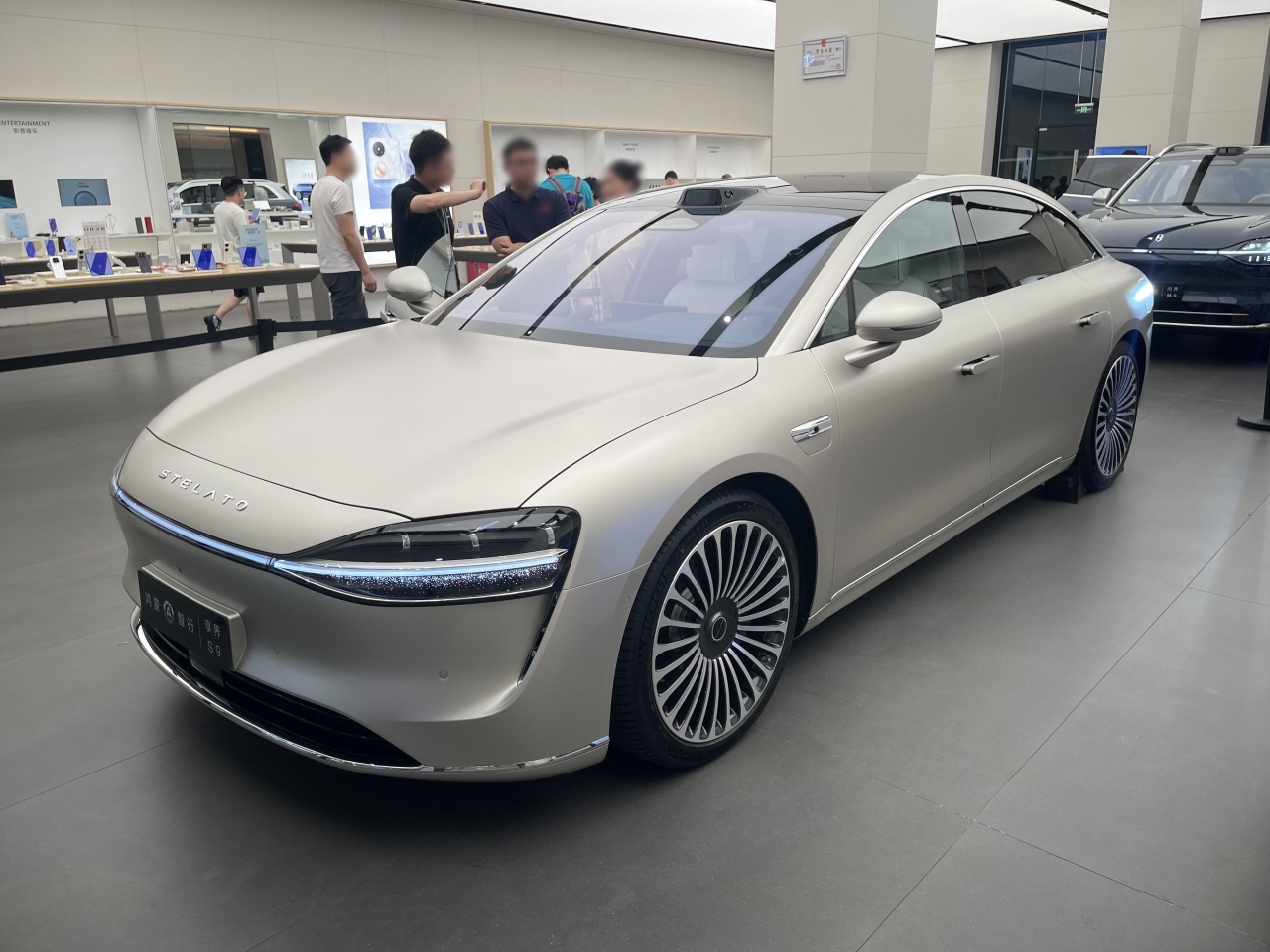 到店体验享界S9：细节提升明显，后排比问界M9豪华，45万起值吗？_车家号_发现车生活_汽车之家