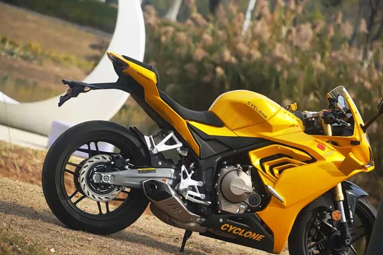 【文章】驾控乐趣触手可及：赛科龙RC600快速体验_车家号_汽车之家