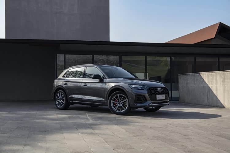 奥迪Q5L对比宝马X3，更具个性和运动感_车家号_发现车生活_汽车之家