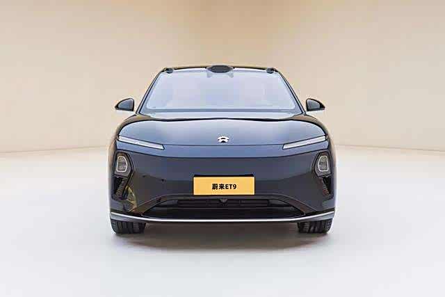 蔚来ET9签名版上市：专属标识+650公里续航，售价80.8万彰显不凡_车家号_发现车生活_汽车之家