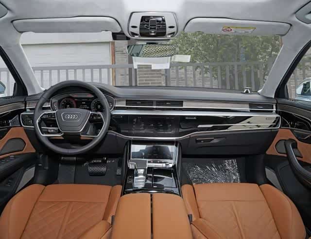 【文章】前脸六横十二纵！3.0T+8AT+340马力！22款奥迪A8L霍希双色臻藏版_车家号_汽车之家