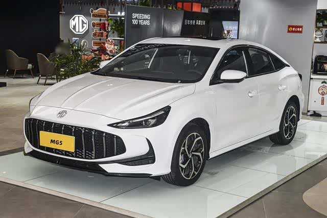2025款上汽名爵MG5上市，提供1.5L/1.5T动力，售价8.19万元起_车家号_发现车生活_汽车之家