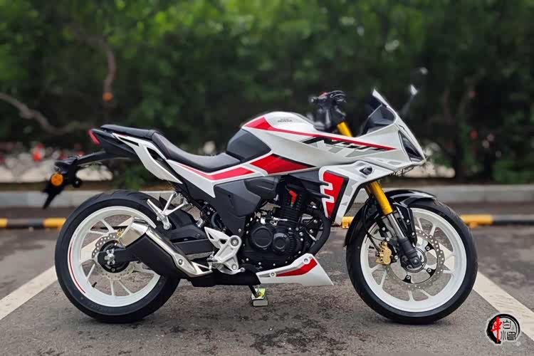 单缸动力+全彩仪表，五羊本田NSP190&大疆智能联动，12800元起售_车家号_发现车生活_汽车之家