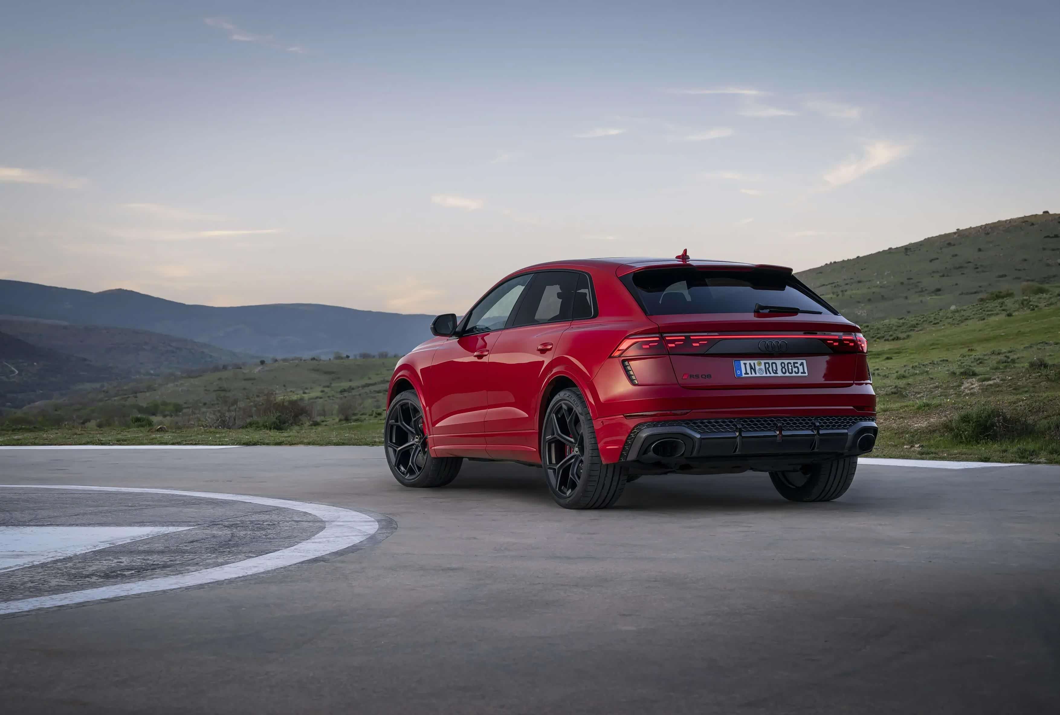 新车奥迪RS Q8 Performance破“纽北”SUV圈速纪录，明年国内上市_车家号_发现车生活_汽车之家