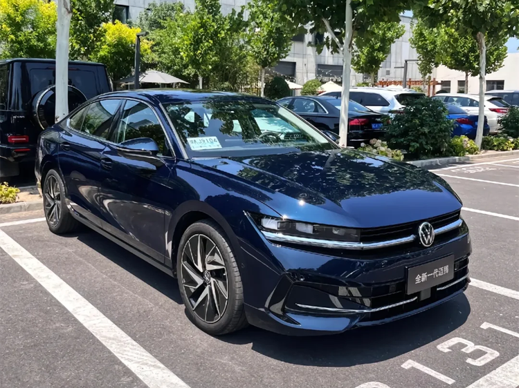 体验全新一代迈腾B9，内外升级，智能化配置丰富，合资B级车优选_车家号_发现车生活_汽车之家