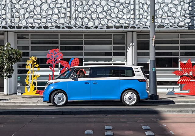 致敬经典T1！大众ID.Buzz亮点解析：5/7座可选，续航423km_车家号_发现车生活_汽车之家