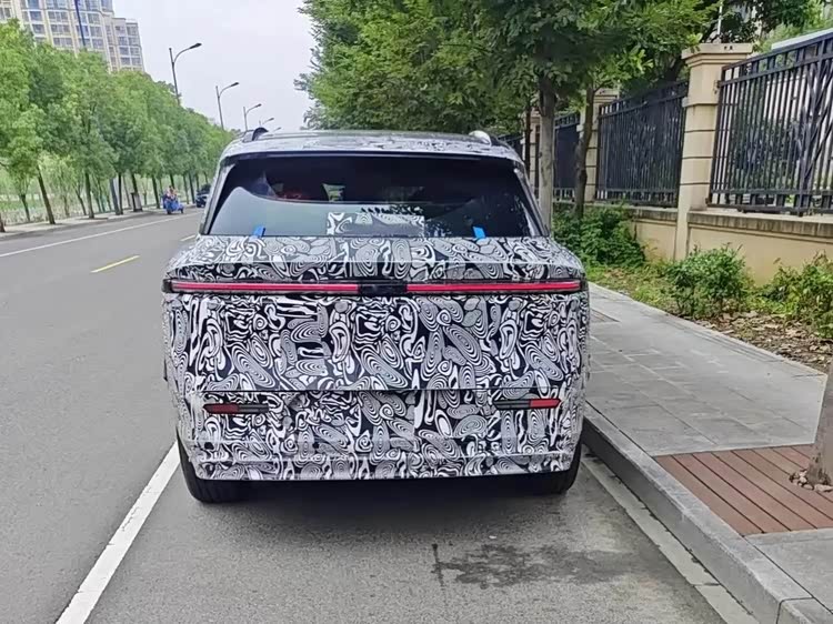 中大型纯电SUV新选择！极氪CX1E谍照大量曝光，预计年内正式发布_车家号_发现车生活_汽车之家