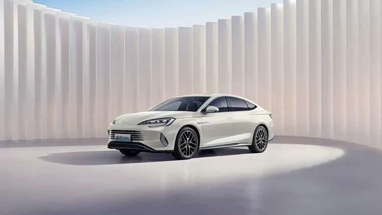 满油满电2000km，入门即高配，比亚迪海豹07DM-i哪款值得买_车家号_发现车生活_汽车之家