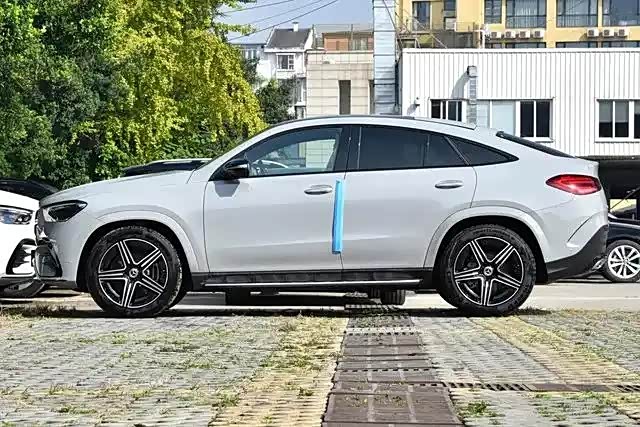 全新2025款奔驰GLE轿跑上市，搭2.0T或2.5T引擎，起始售价84.38万_车家号_发现车生活_汽车之家