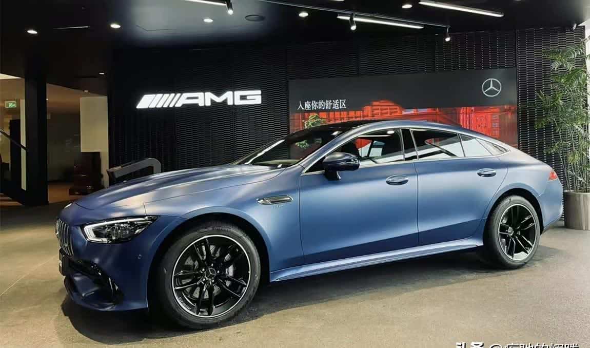 【文章】奔驰AMG-GT50实拍！配3.0T爆发367马力！颜值不输保时捷帕拉梅拉_车家号_汽车之家