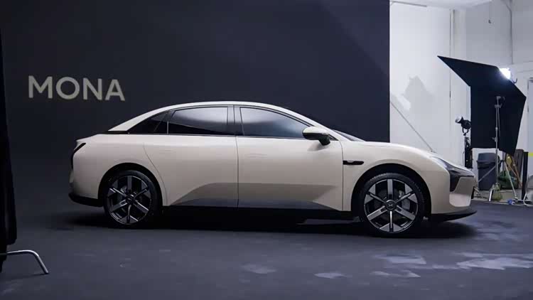 20万以内，配高阶智驾！小鹏MONA M03首发_车家号_发现车生活_汽车之家