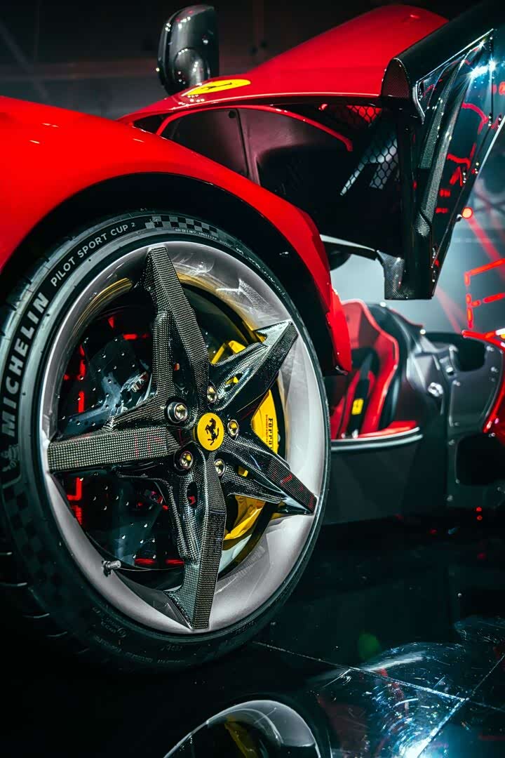 【文章】1200马力的法拉利F80来了，三电机+V6混动铸造史上最强跃马_车家号_汽车之家