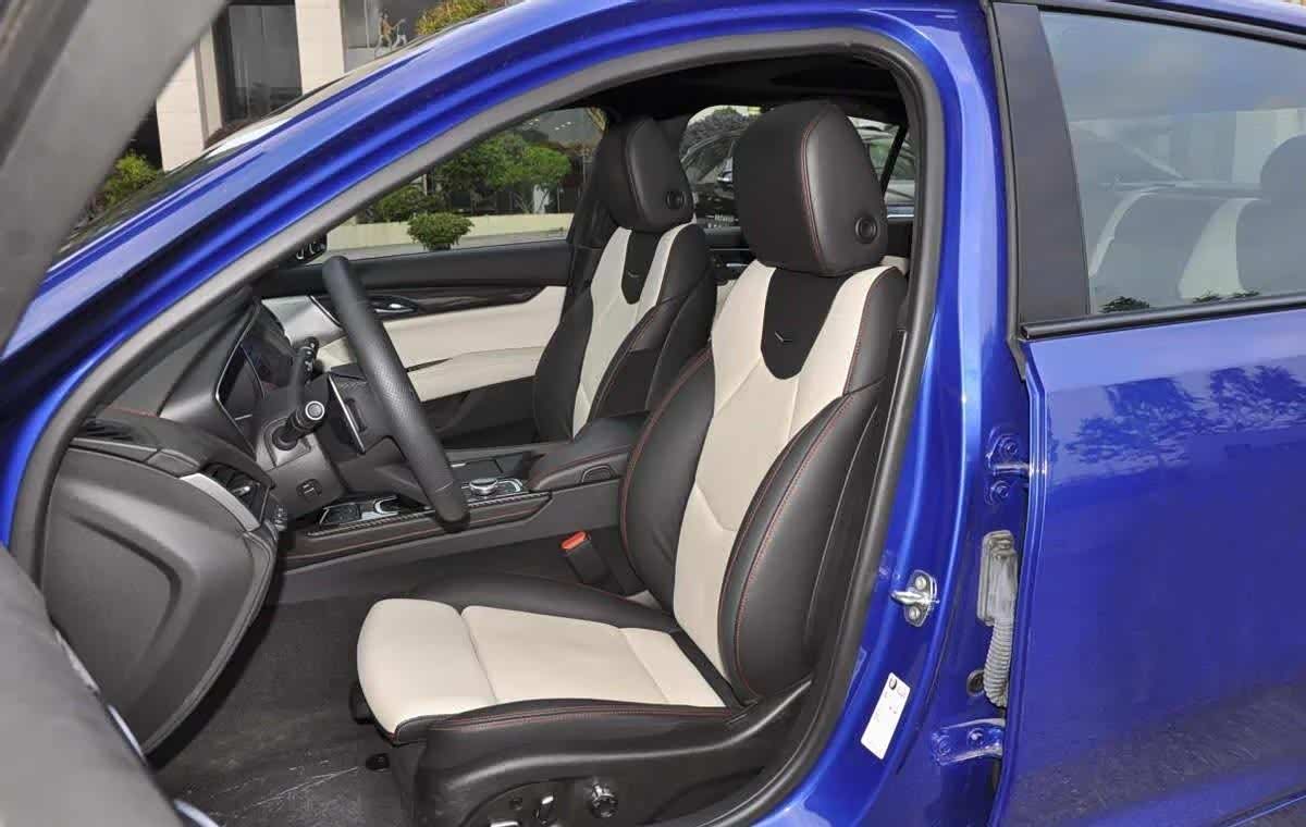 凯迪拉克CT5和奥迪A4L到底该如何选？对比后你就知道了_车家号_发现车生活_汽车之家