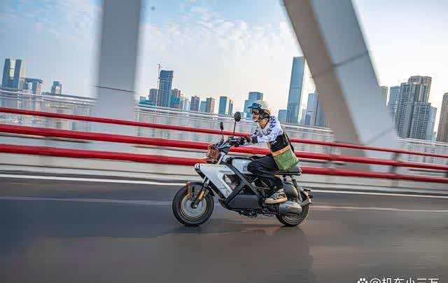 售价11288元！独创跨界自动挡宗申魔方CUBE150首发上市！_车家号_发现车生活_汽车之家