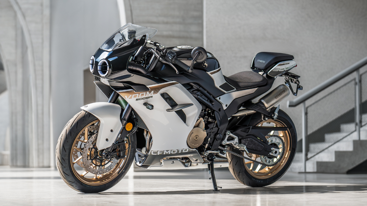 春风搓大招，500SR VOOM同级无敌手？_车家号_发现车生活_汽车之家