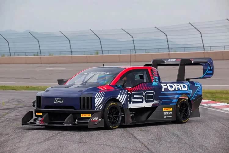 1400马力爬山赛车！福特F-150 Lightning SuperTruck_车家号_发现车生活_汽车之家