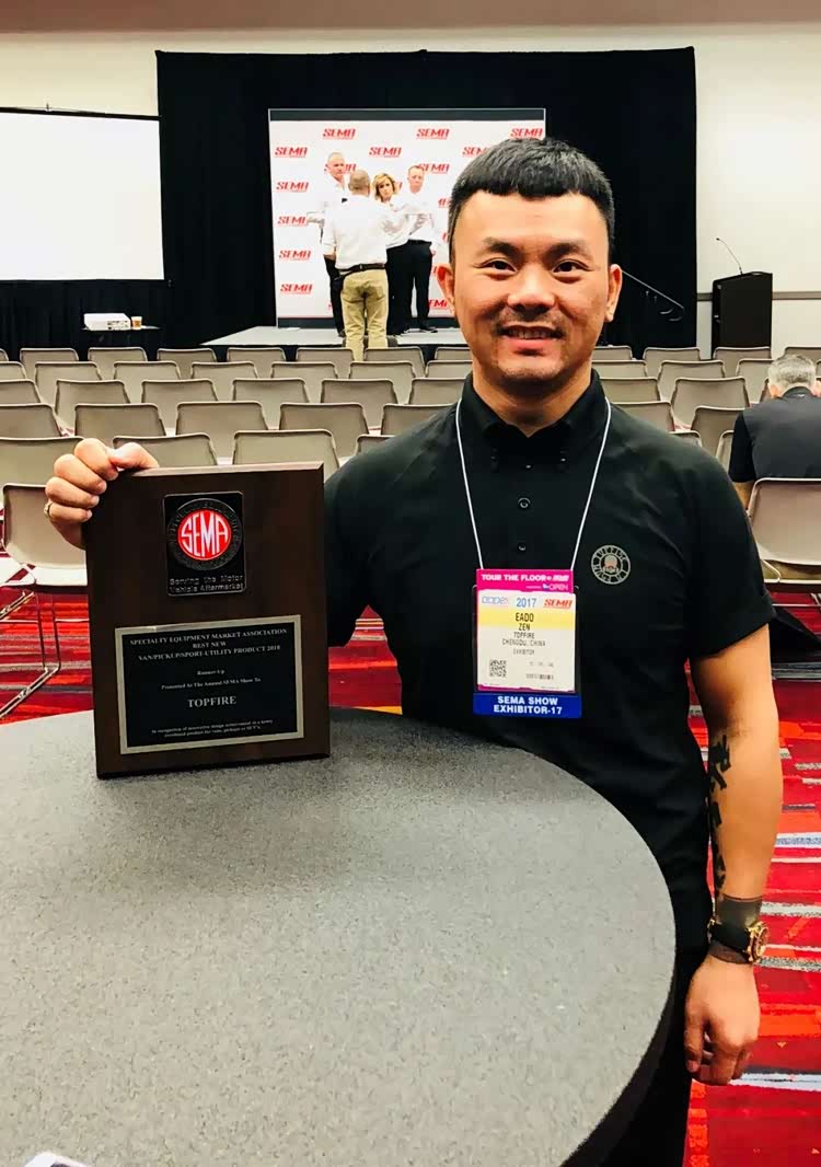 顶火一刀：从设计师到硬核越野改装美学，一个源自热爱的创业故事_车家号_发现车生活_汽车之家