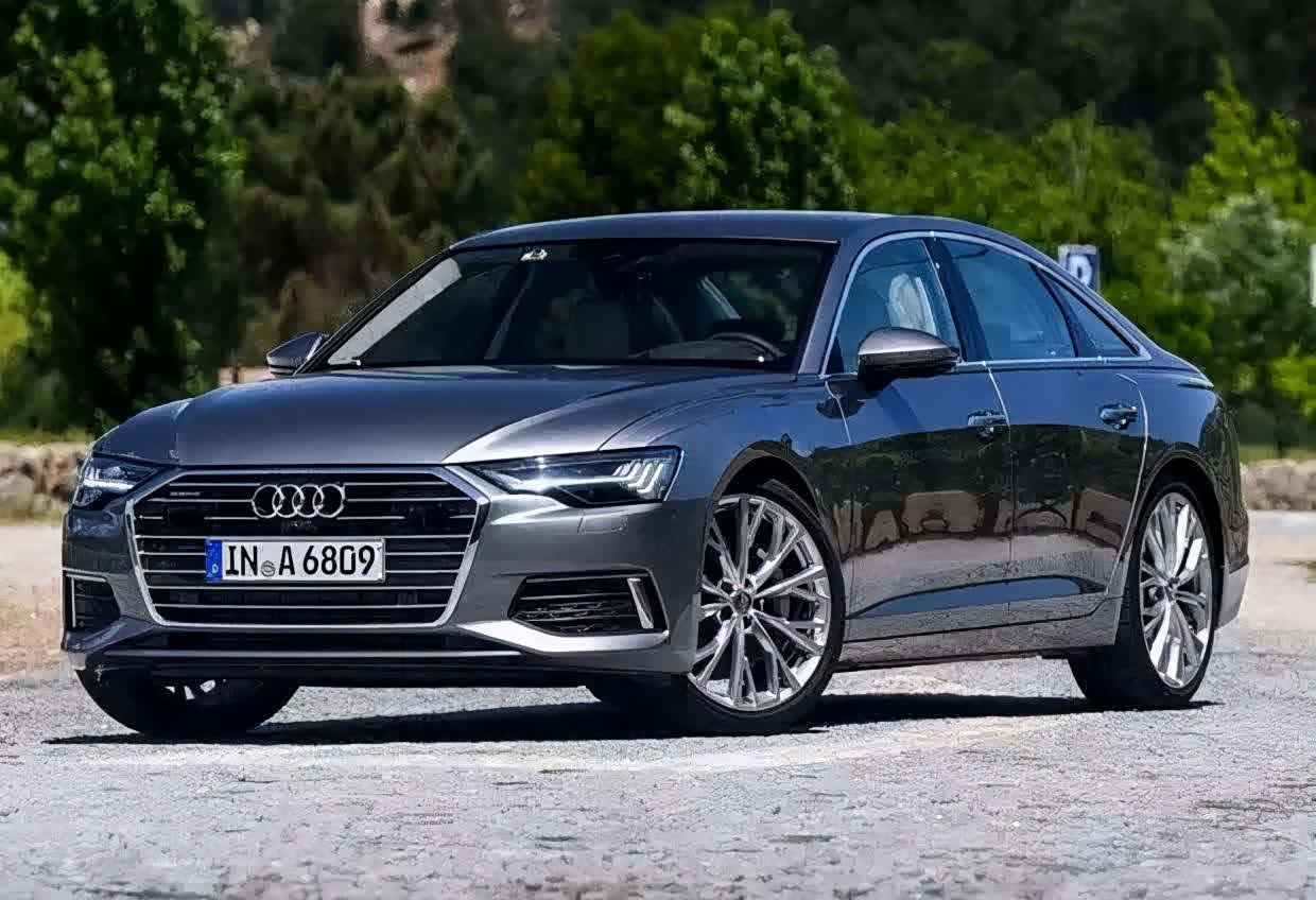 奥迪A6L和宝马5系深度对比，内行人：该怎么选一看便知，别选错了_车家号_发现车生活_汽车之家