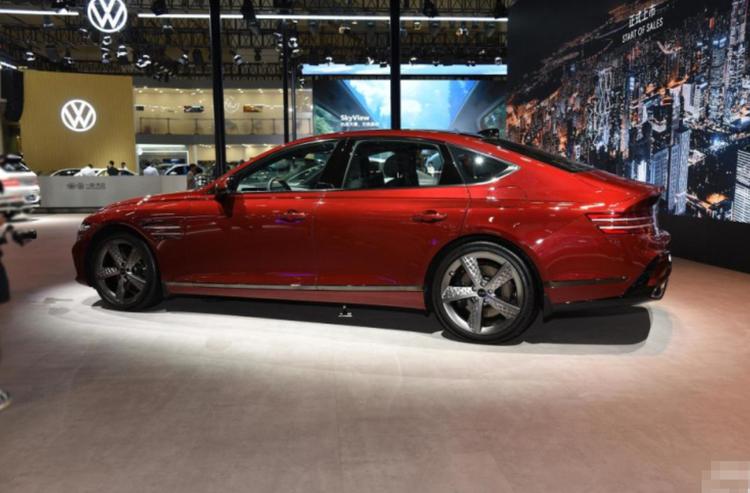 捷尼赛思G80帅气亮相，轴距超3m，外观时尚动感，不输“56E“！_车家号_发现车生活_汽车之家