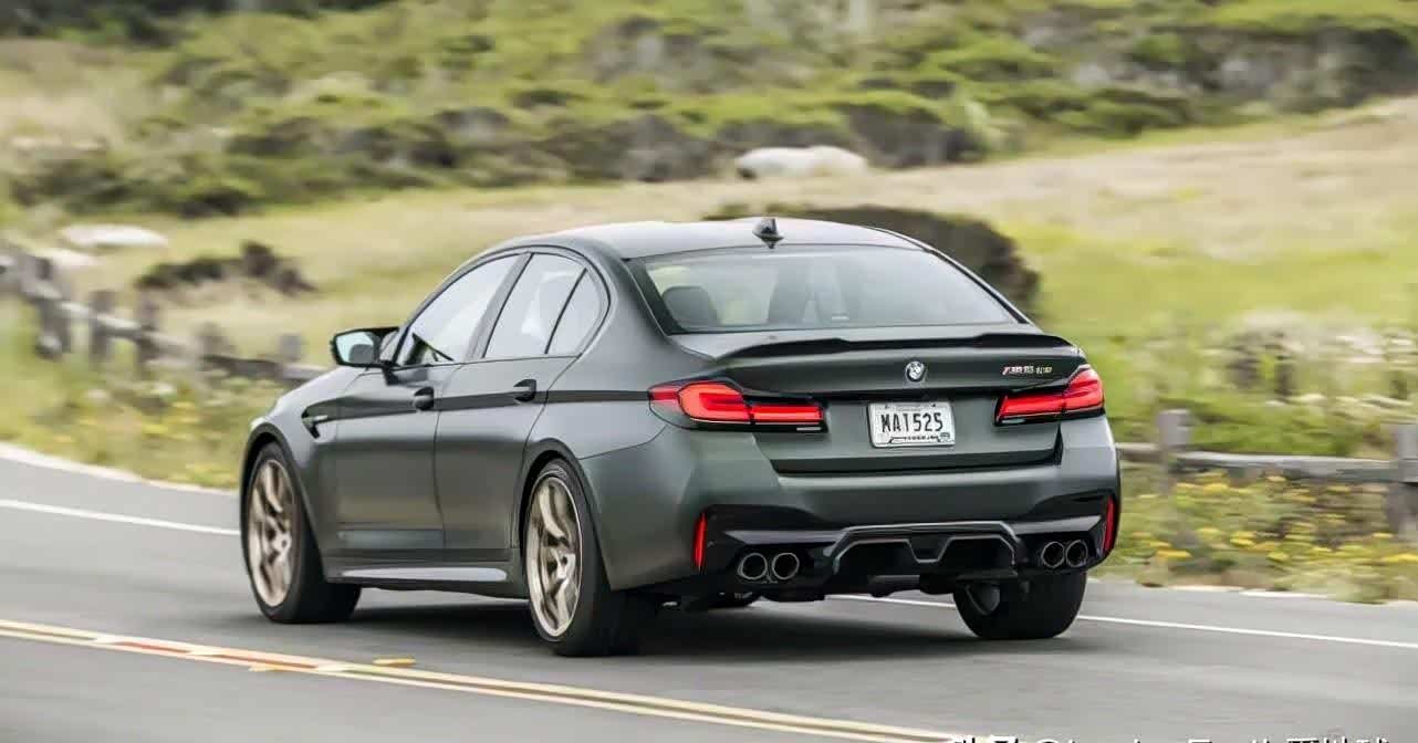 2022款宝马M5CS首次驾驶评测：导弹级速度_车家号_发现车生活_汽车之家