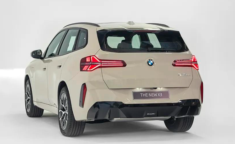 2025款宝马X3正式下线！气场超X5，搭2.0T+8AT，明年一季度交付_车家号_发现车生活_汽车之家