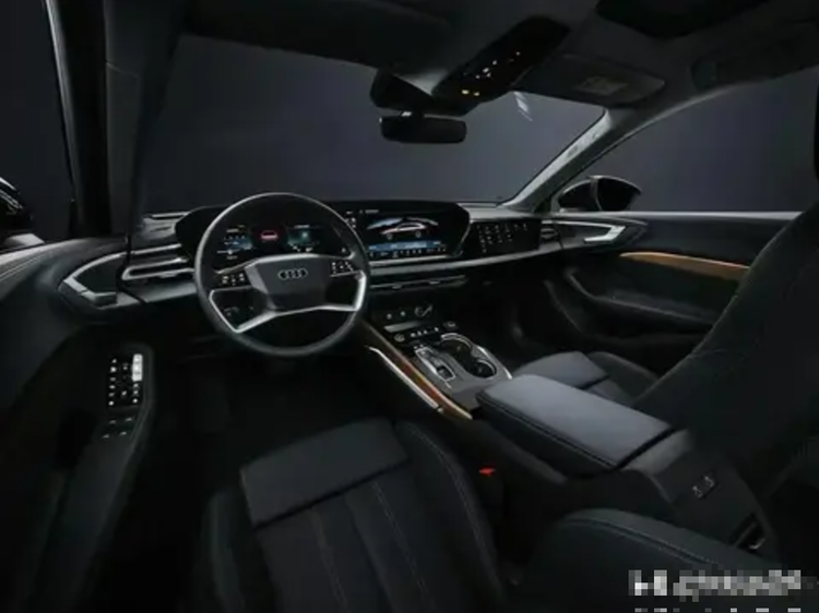 全新奥迪A5L内饰曝光，配三屏座舱+2.0T动力，明年下半年上市_车家号_发现车生活_汽车之家