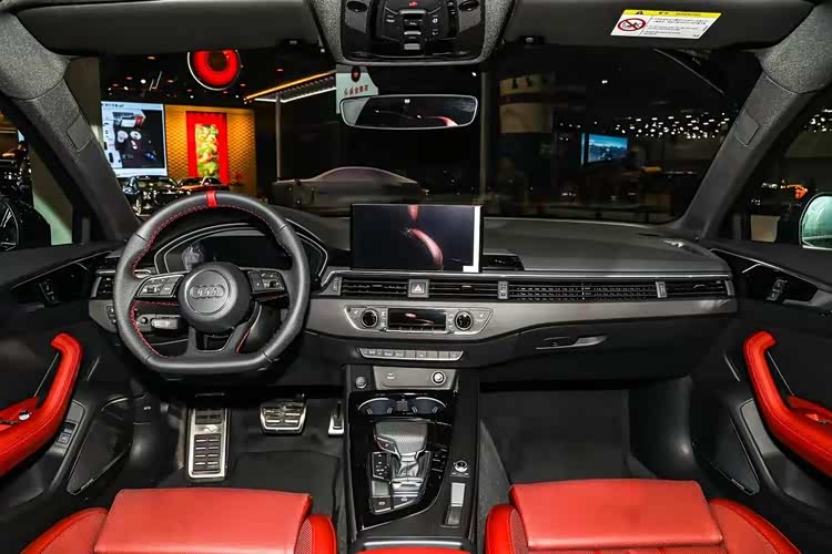 【文章】2025款奥迪A4L在2024广州车展亮相，并将于明年2月上市_车家号_汽车之家